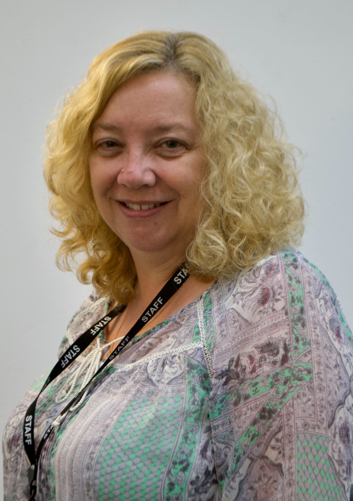 Gillingstool Primary School - Who’s Who at Gillingstool